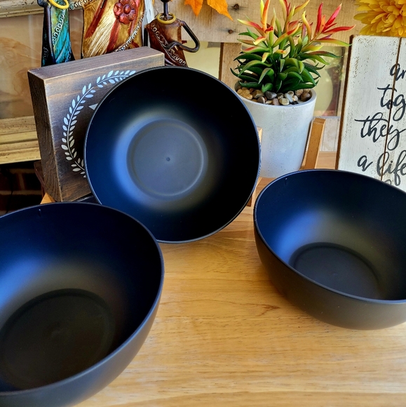 Room Essentials | Dining | Room Essentials Set Of Four Bowls | Poshmark